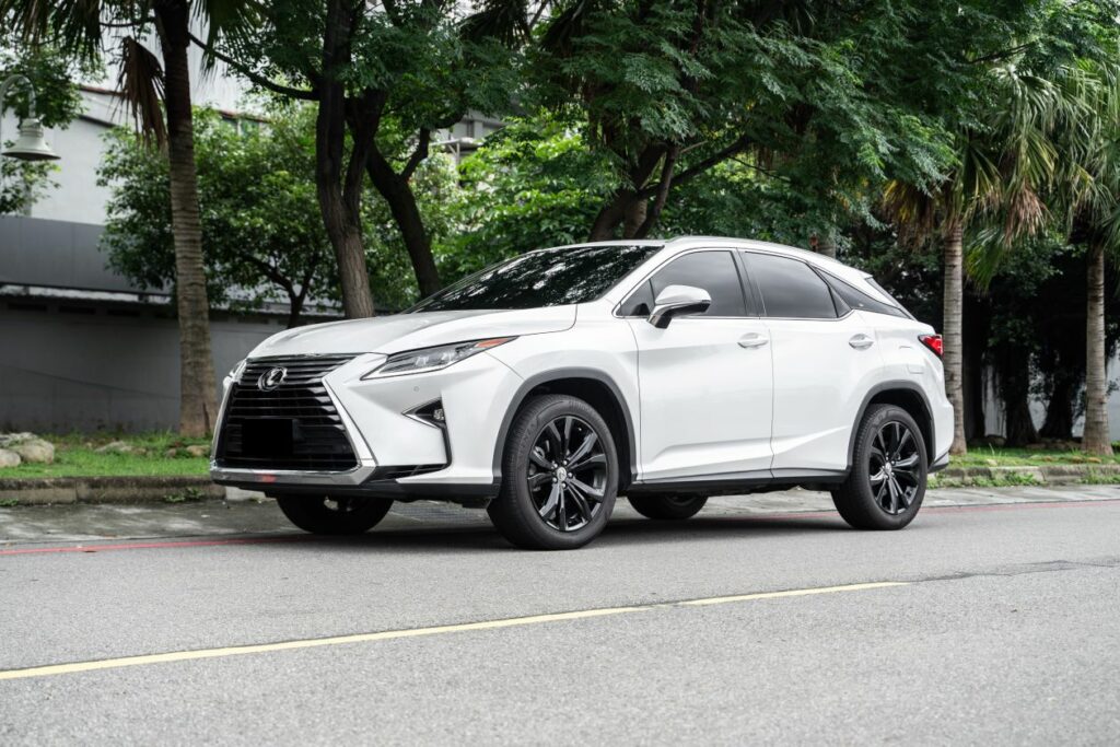 總代理 2017 LEXUS RX200t 天窗 頂級版 僅跑5萬#3336 LEXUS第三方認證 - 船長車庫